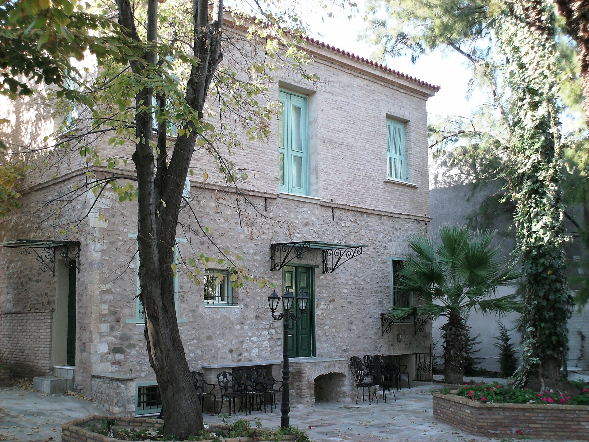 ΑΠΟΚΑΤΑΣΤΑΣΗ ΔΙΑΤΗΡΗΤΕΟΥ ΚΤΙΡΙΟΥ ΟΔΟΥ ΕΛΙΚΗΣ αρ. 23 - ΑΙΓΙΟ - Antaios ...